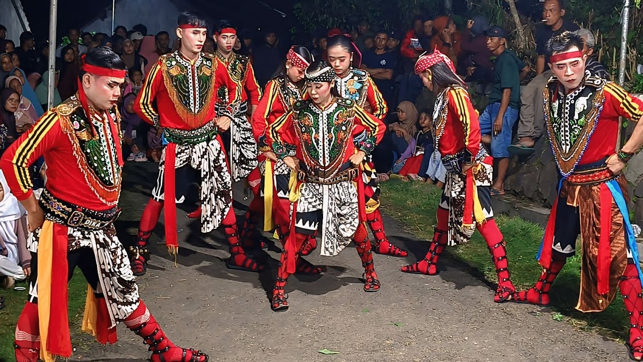 JANTURAN MALAM HARI EBEG SRI GANDA MEKAR LIVE CAPITURANG BENGBULANG ...