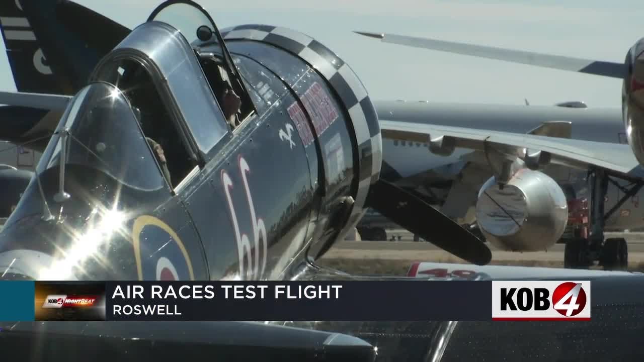 Pilots test course for National Championship Air Races in Roswell - YouTube