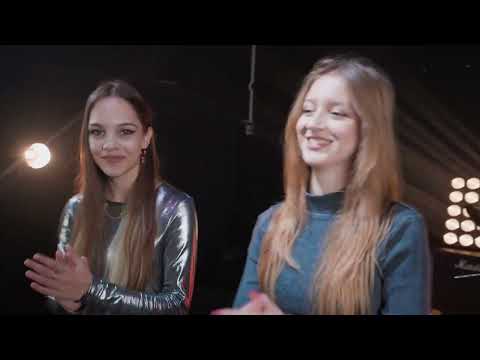 We will Rock You / Give Peace A Chance (by Wow! Girls)