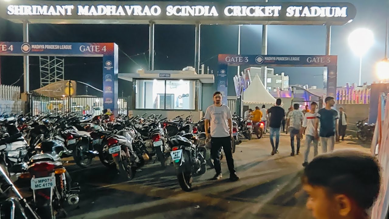 Gwalior shankarpur stadium 🏟️ mpl final match ke inning break ka ...