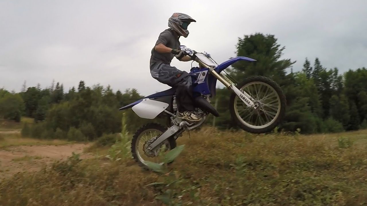 Two Jokes on Two Strokes Yz125 Vs Cr125 - YouTube
