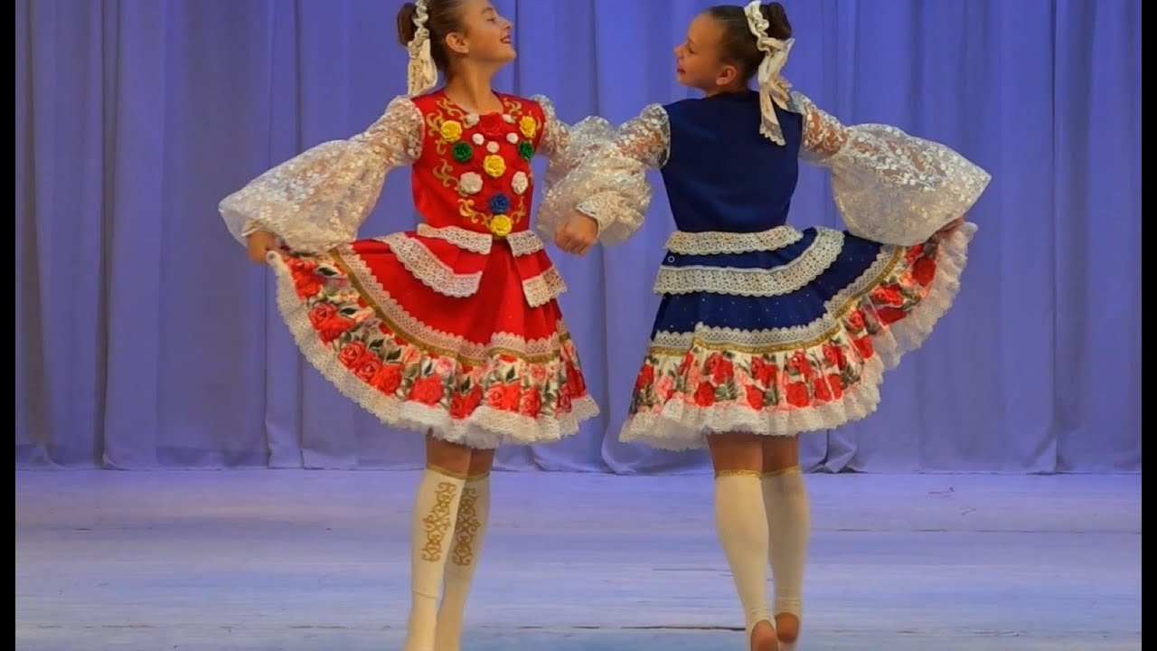 Choreographic ensemble "Horizon", Aksai.Moldovan dance. I AM FIRE, YOU ...