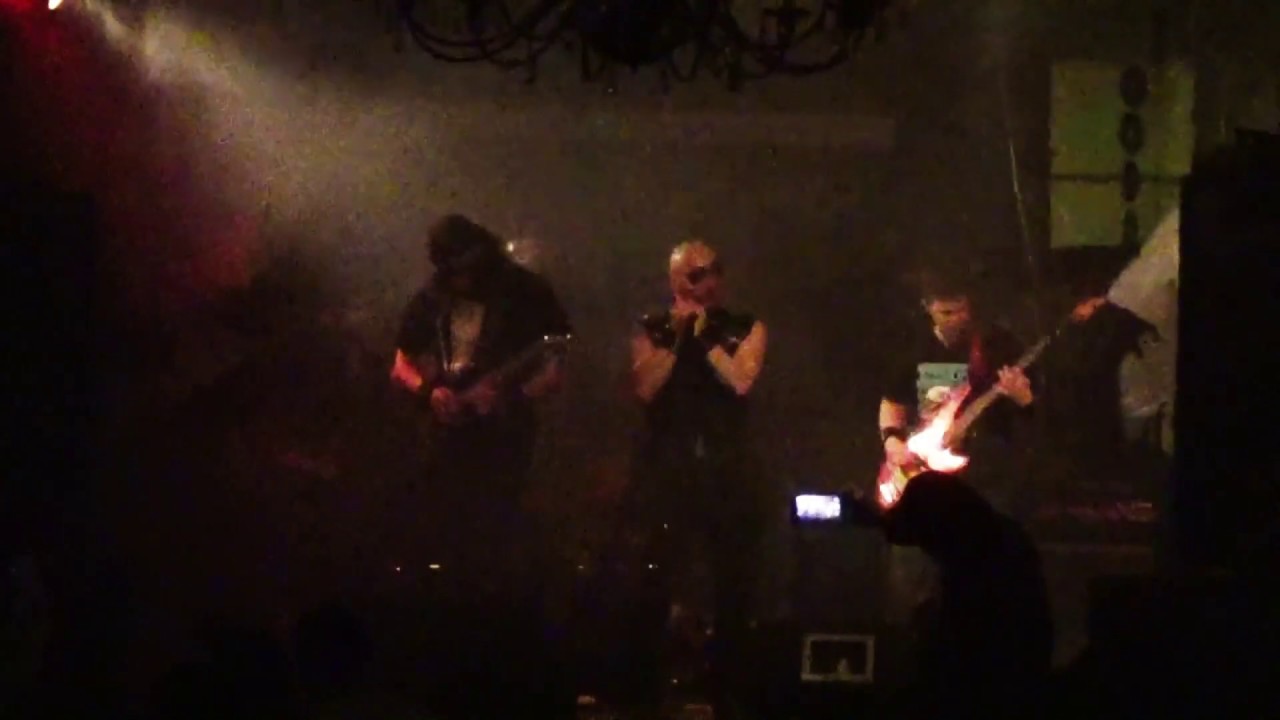 Stormrazor - Thunder returns live - YouTube