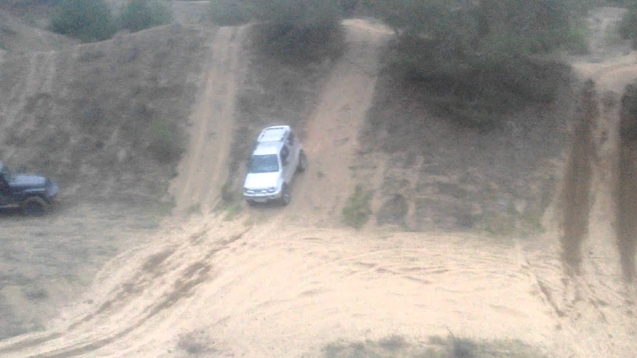 jimny sand hill climb - YouTube