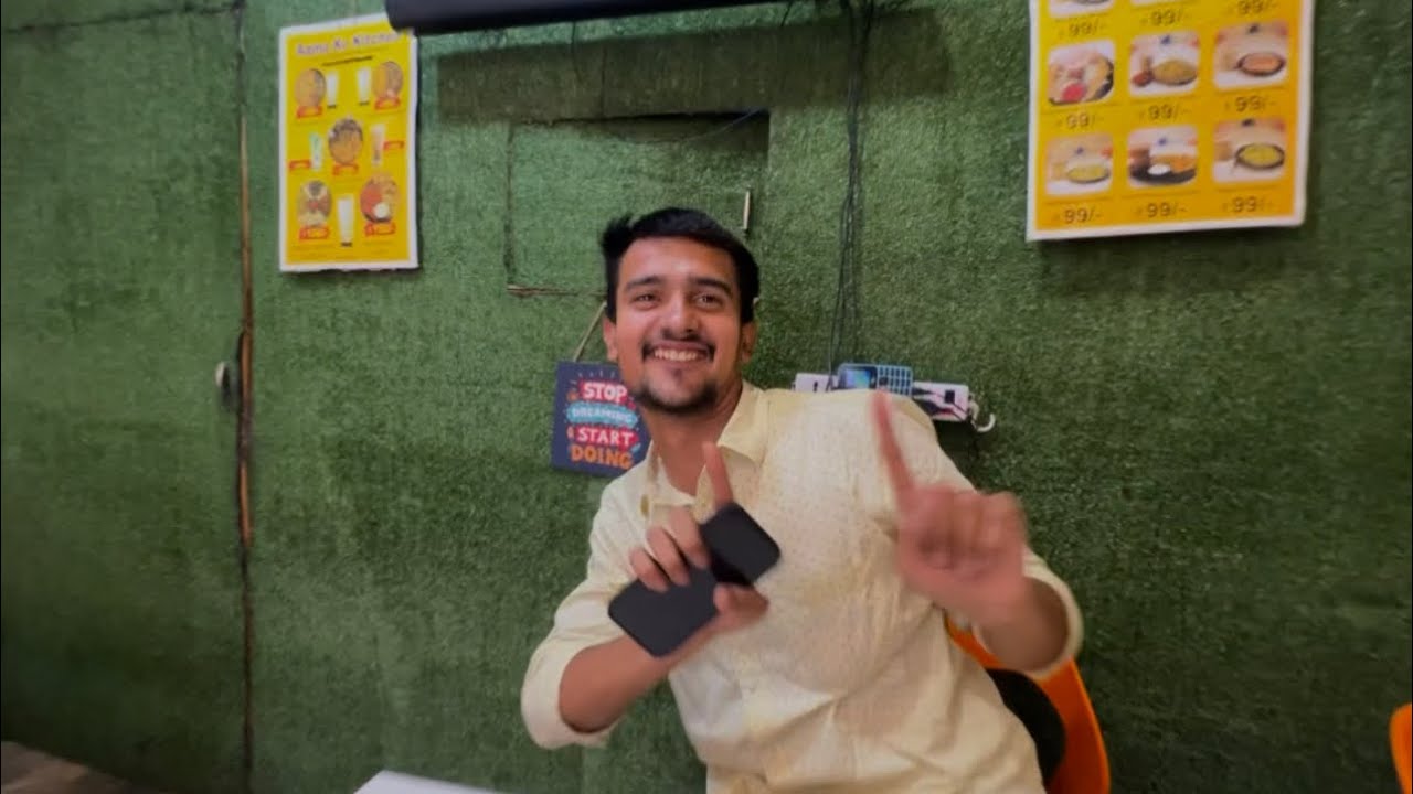 DELHI TRIP ft.Sahil VLOG 12 - YouTube