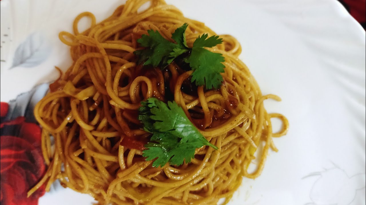 Homemade chaumin easy recipe 🥘🥘 nurain Kitchen 👍😋😋 - YouTube