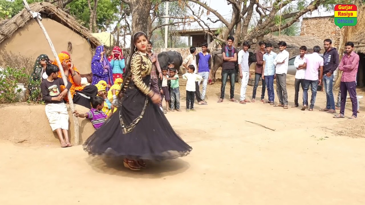 Bally dance full villages - YouTube