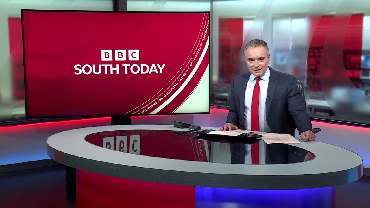 BBC South Today (1330BST - Headlines & Intro - 28/3/23) [1080p50] - YouTube