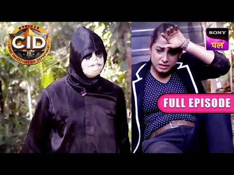 Officer Purvi पर इस Scary Mask Man ने किया Attack | CID | Full Episode | 13 Jan 2023