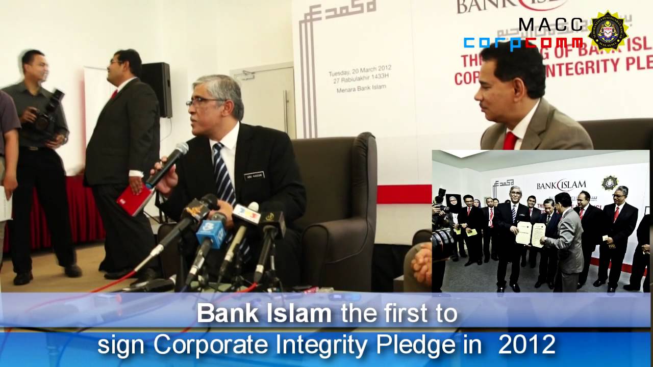 Bank Islam The First To Sign CIP In 2012.mp4 - YouTube