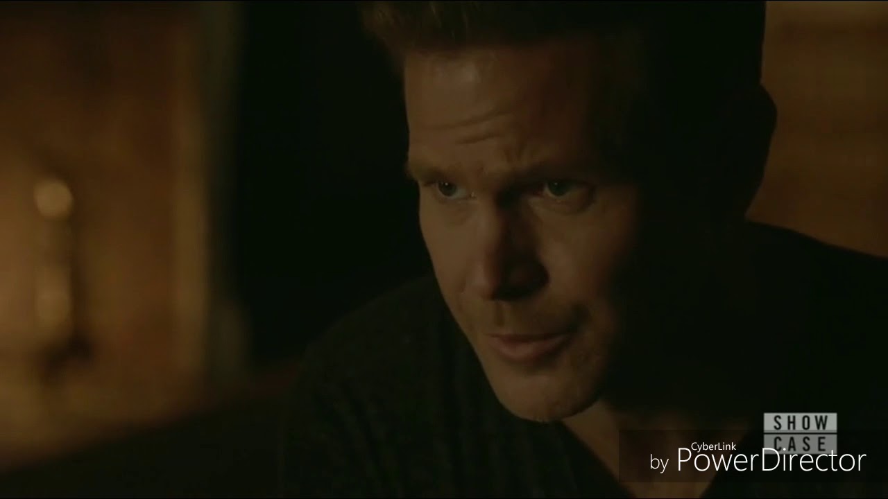 Legacies 1x13 Raphael tries to remember what he did on Spring break ...