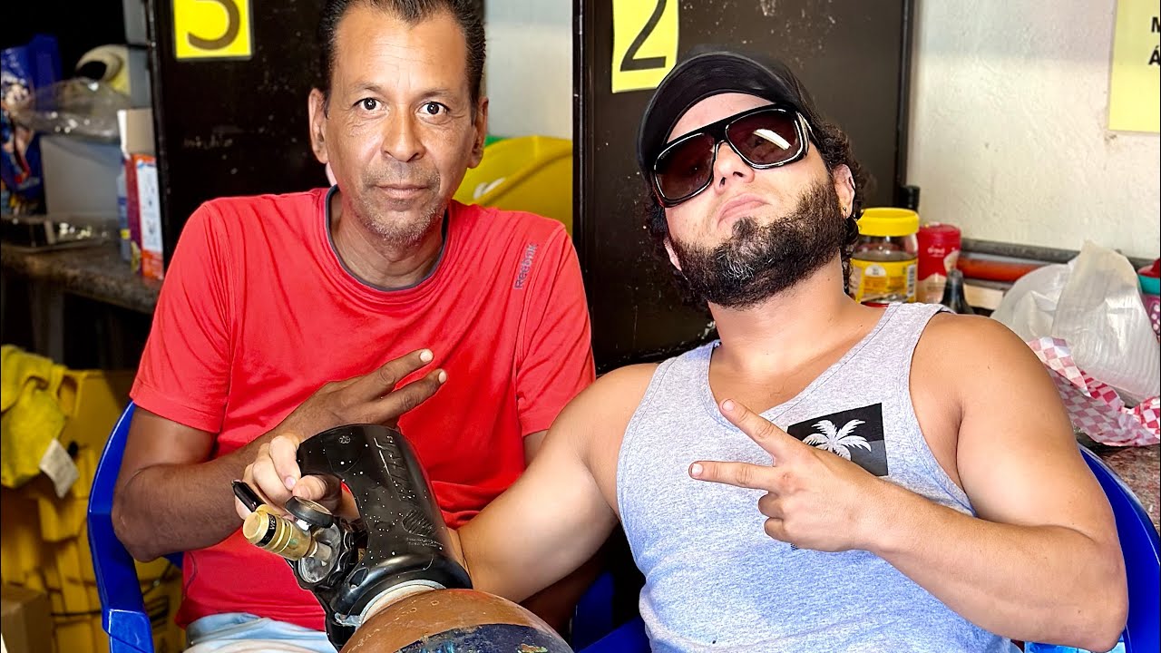 Probando helio con Tony Adame - YouTube