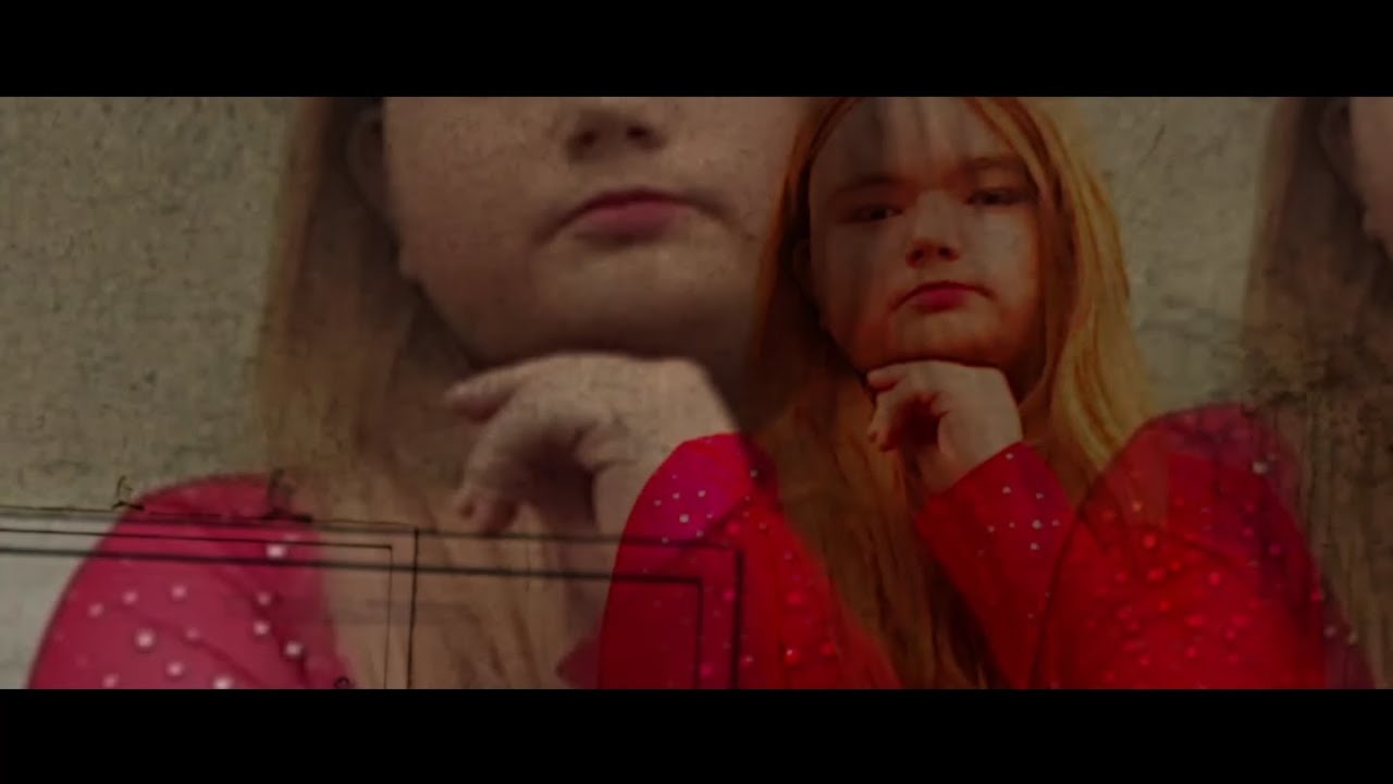 Ellie Ray Bowden - Boyfriend (Official Music Video) - YouTube