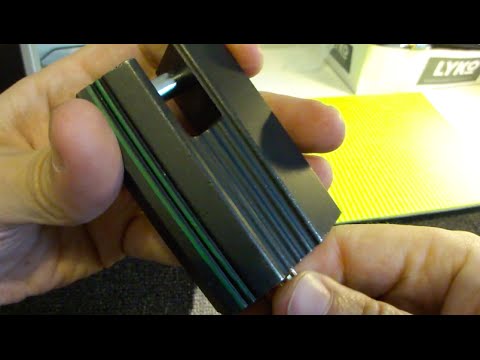 (146) ASSA Ruko 2 snowman 7-pin core padlock defused - YouTube