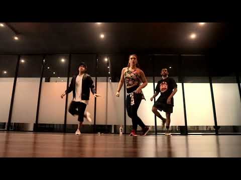 Sally Latihan Dance