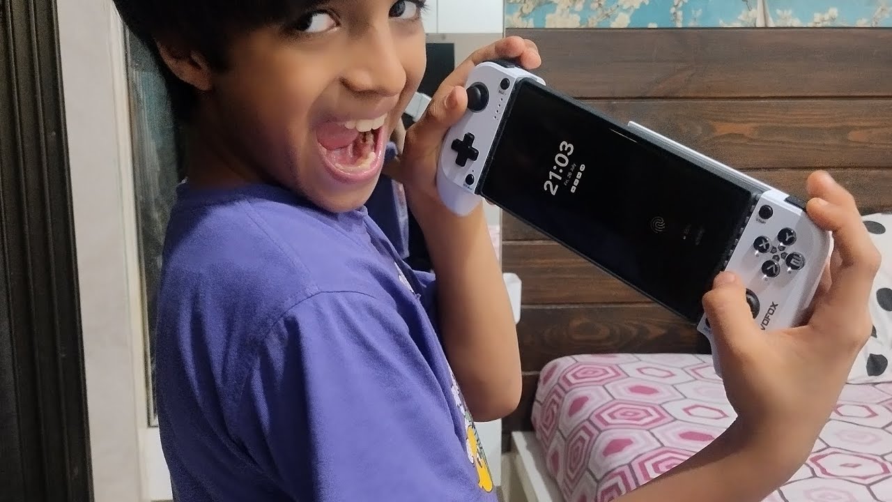 unboxing a gaming console for your phone#evofox - YouTube