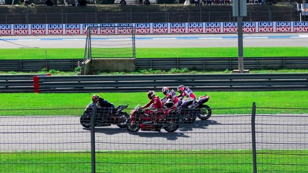 MotoGP Practice Start | Chang International Circuit | DUCATI and YAMAHA ...