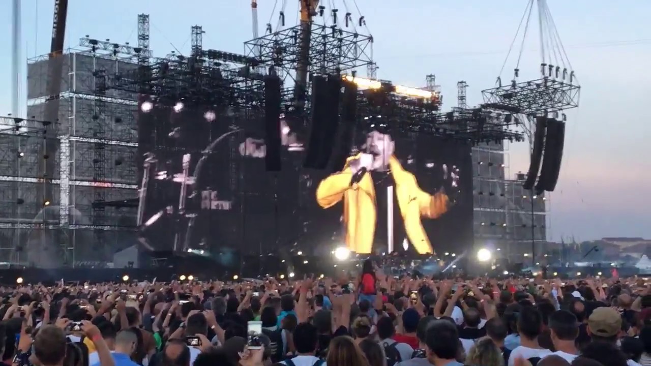 APERTURA CONCERTO + COLPA D'ALFREDO a Modena Park 01 07 17 - YouTube