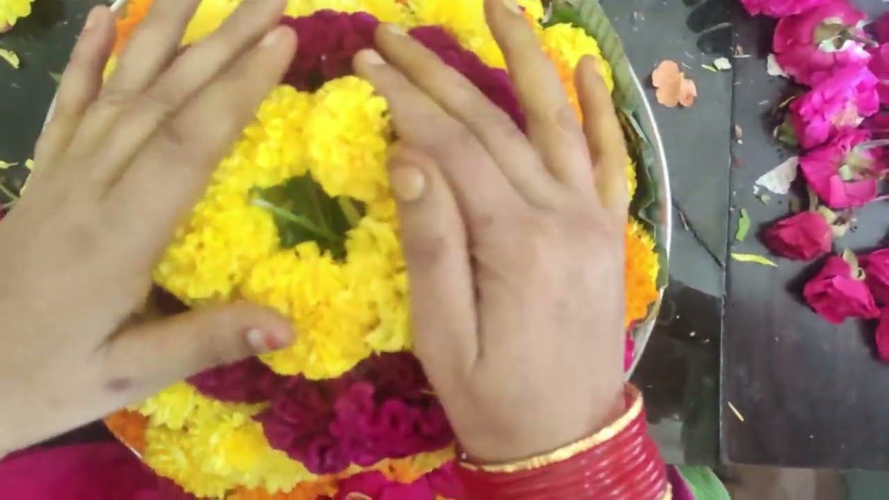 Bathukamma Making Process, Making of Bathukamma, Telangana Bathukamma ...