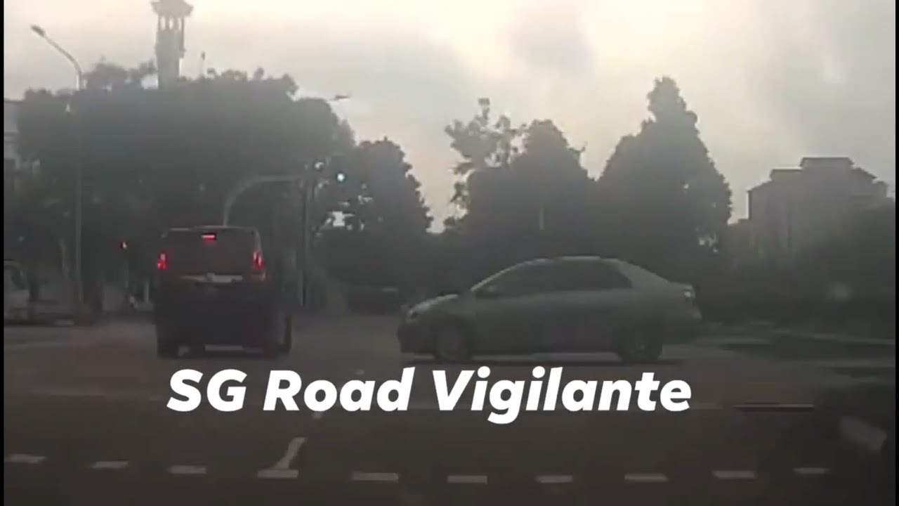 6apr2022 yio chu kang toyota vios fail to conform to red light signal ...