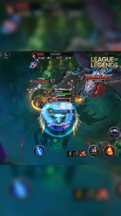 just trying how to play as Jax #shorts #leagueoflegends #wildrift # ...