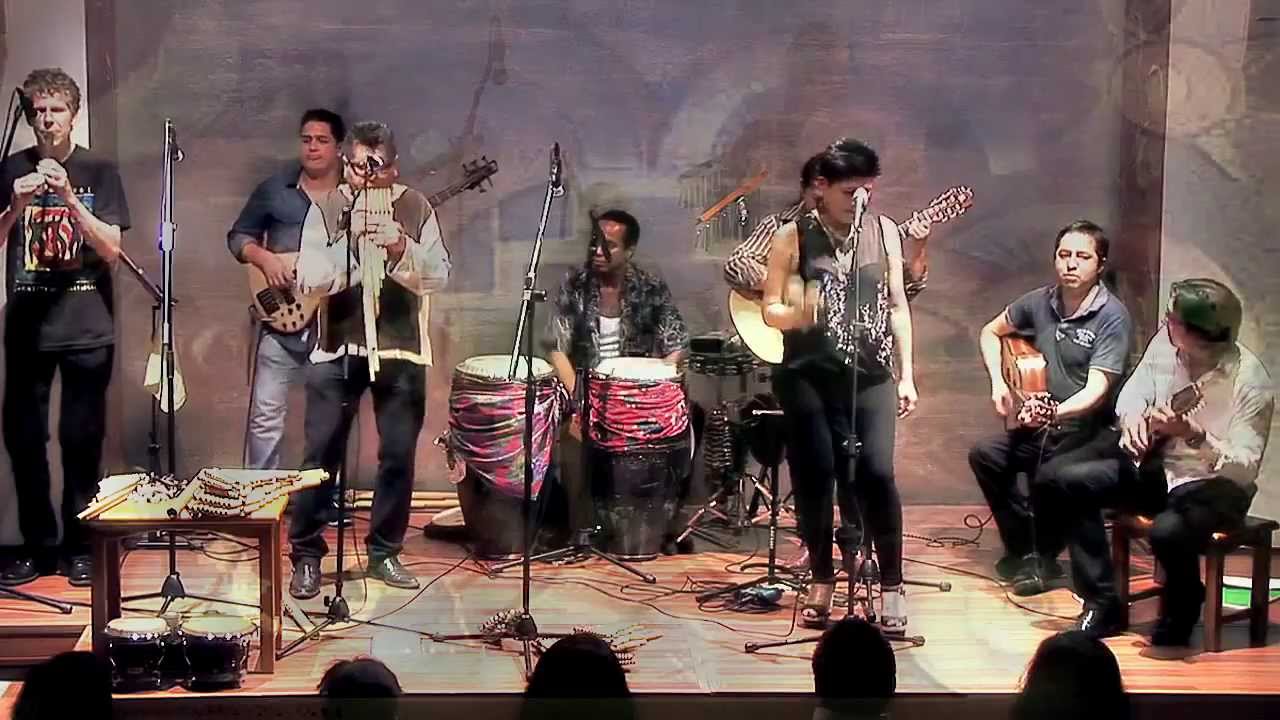 Mayembe live: Silencio - YouTube