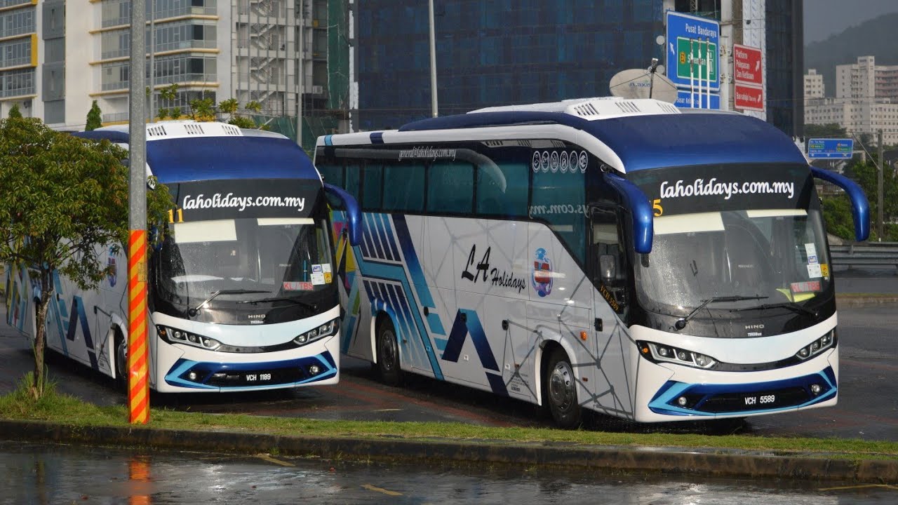 Bawak bas pusing trek nk race at hino sendayan / 日野 バス / bas malaysia ...