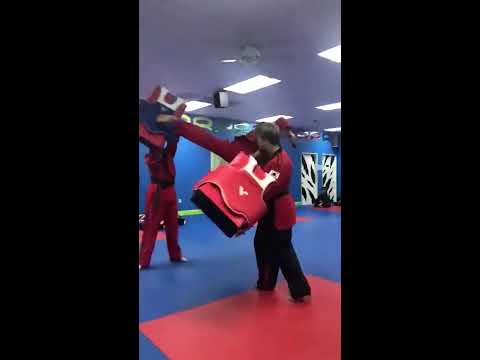 Kims white tiger taekwondo Master Kim - YouTube