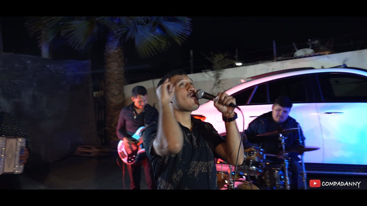 Michael Ruiz - A Los Angeles Del Cielo (En Vivo) - YouTube
