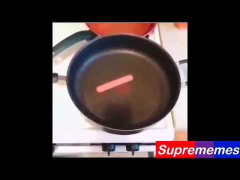 PEPPA PIG GOES IN THE FRYING PAN - YouTube