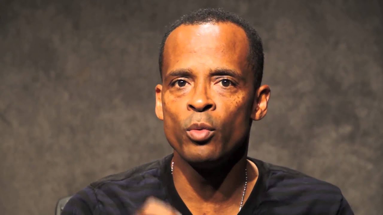 David Raynr Why Look? - YouTube