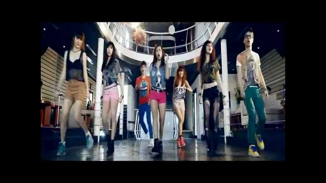 (HD) SAIGON DJ .Feat ST.319 & WAVEYA - Hot Dance Cover ( Electro Style ...