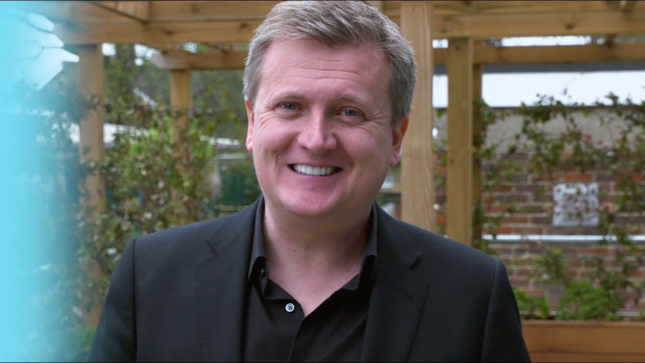 Watch Aled Jones Surprise A Small Charity With A Giant Cheque! - YouTube