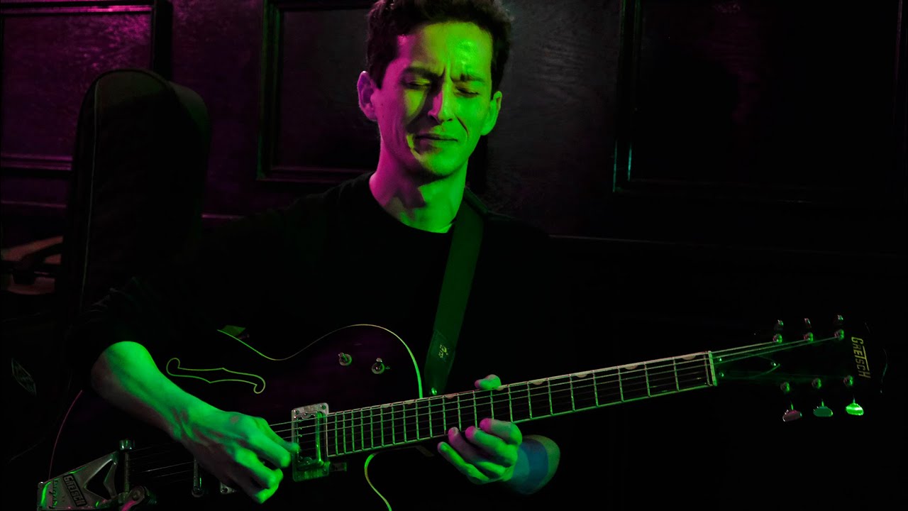 LUCIAN GRAY TRIO: Cool Strutttin' by Sonny Clark. - YouTube