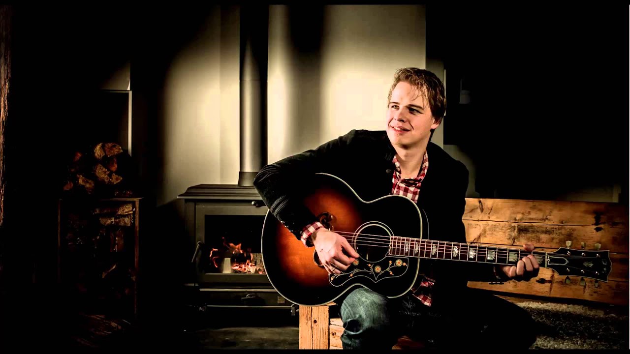 Interview Matthijn Buwalda bij het gospelprogramma Rhythm op Midland FM ...