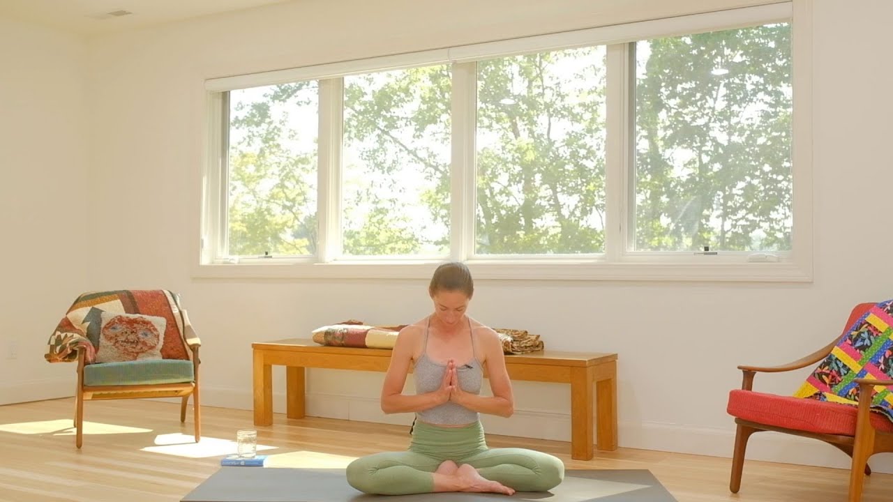 Breath Body Connected Meditation - YouTube