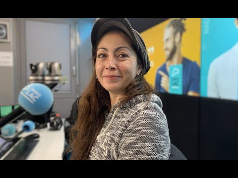 Paola Croset, activiste pour le climat - YouTube