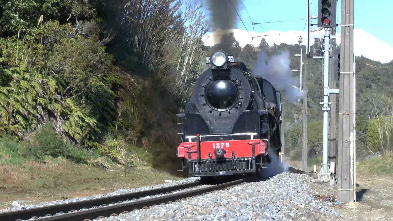 Ja1275 Main Trunk Trekker 2014 - YouTube