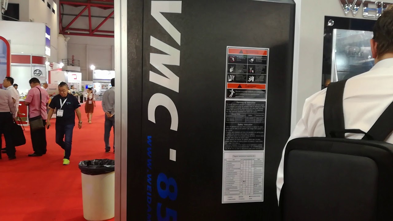 Cnc milling weida VMC-850 - YouTube