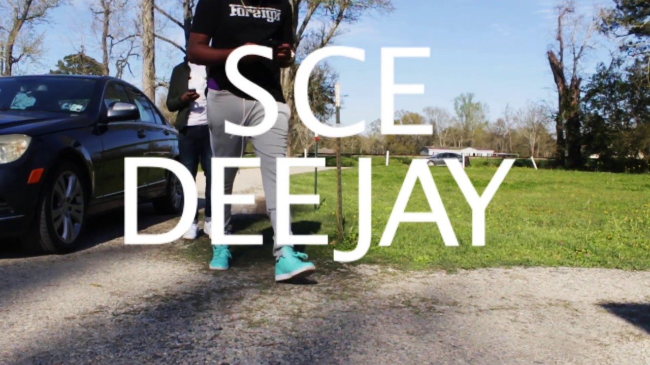 Intro - SCE DEEJAY (OFFICIAL MUSIC VIDEO) - YouTube