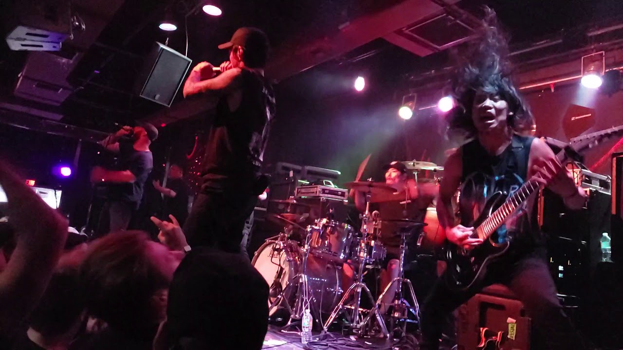 Crystal Lake - Aeon (Ft. J.T from Erra) Live - YouTube