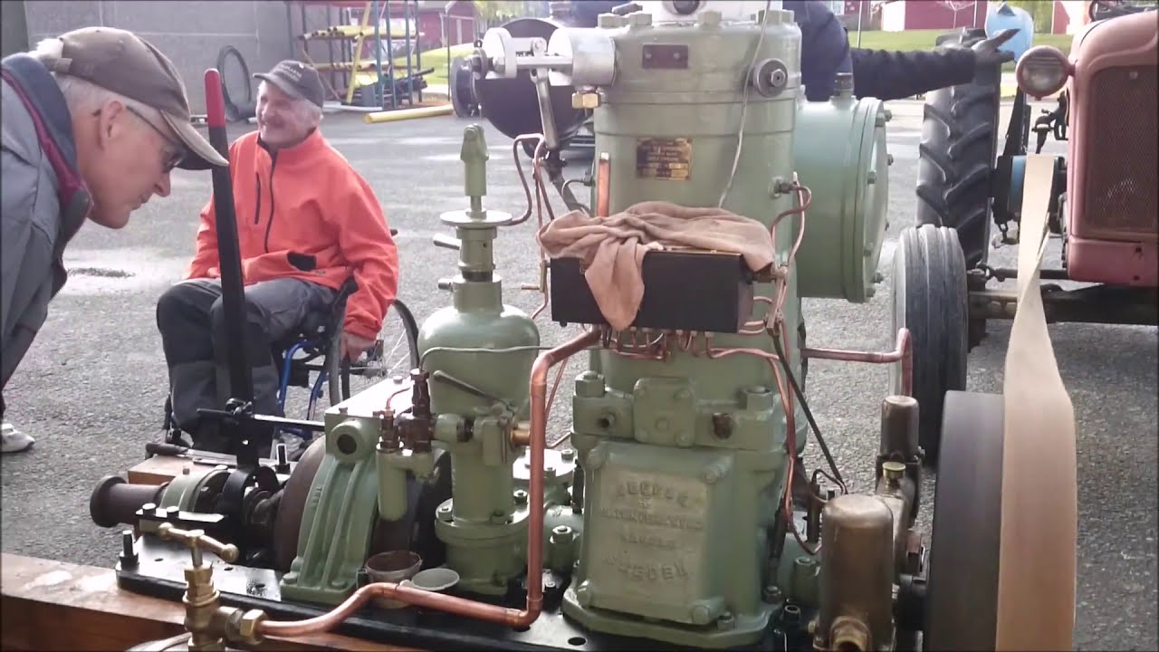 Jerngänget startar Seffle 35hk med Fordson Major tändkulemotor - YouTube