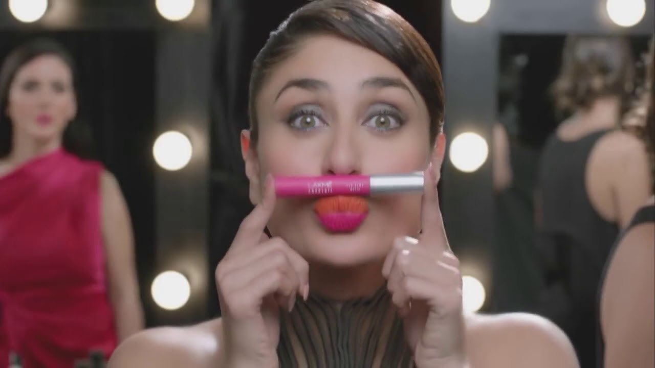 Kareena Kapoor | Lakmé Absolute Lip Pout Launch - YouTube