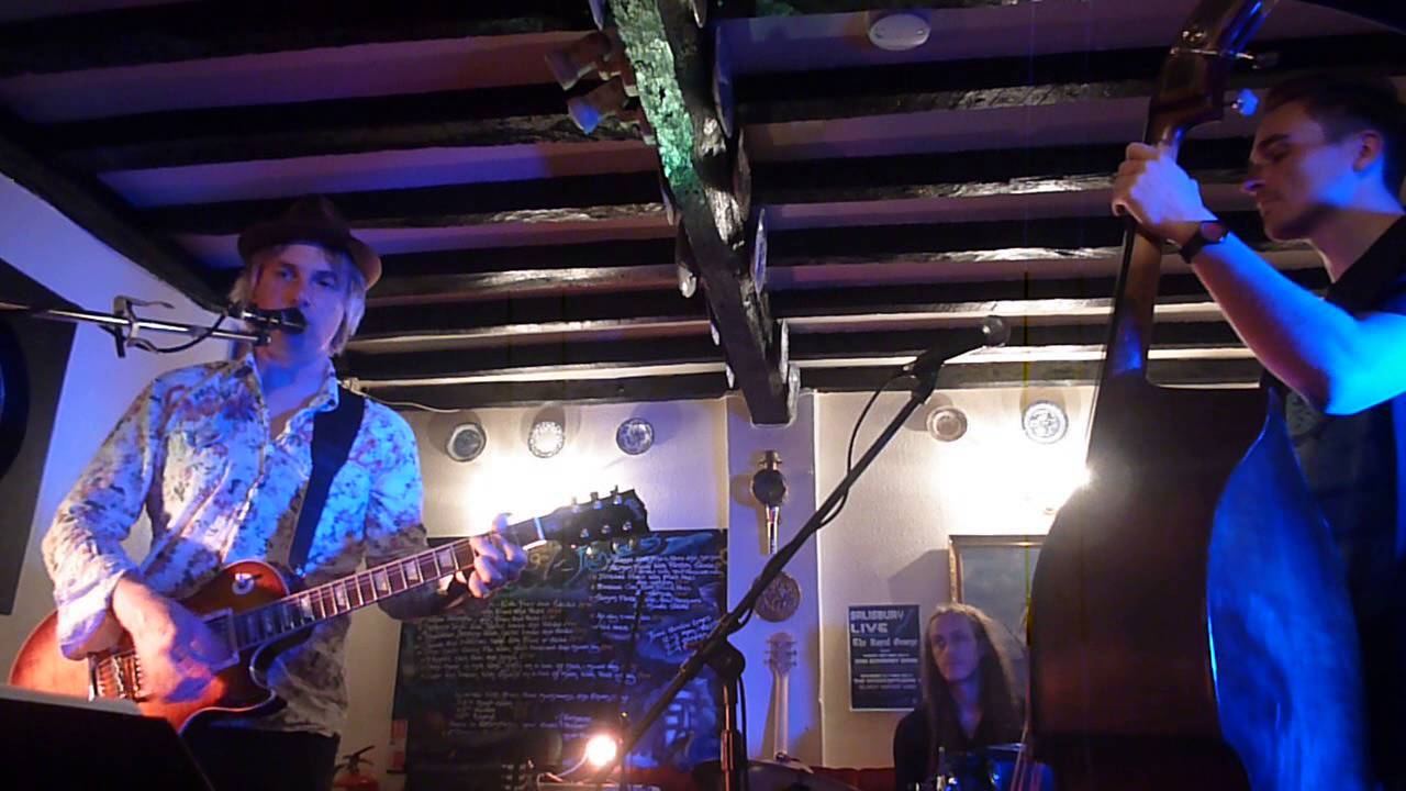 Dan Sowerby Band @ The Royal George, Salisbury, Wiltshire - YouTube