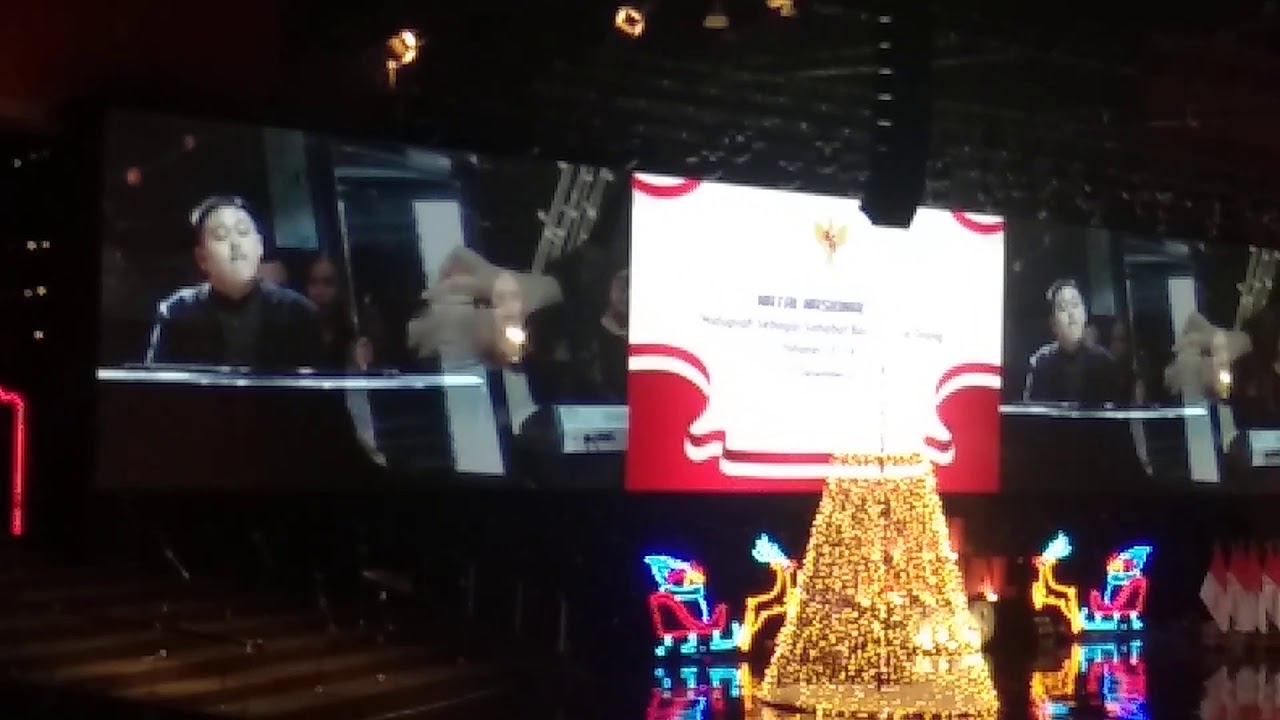 Bengawan Solo by Yongky Vincent @yong.keys di Natal Nasional 2019 - YouTube