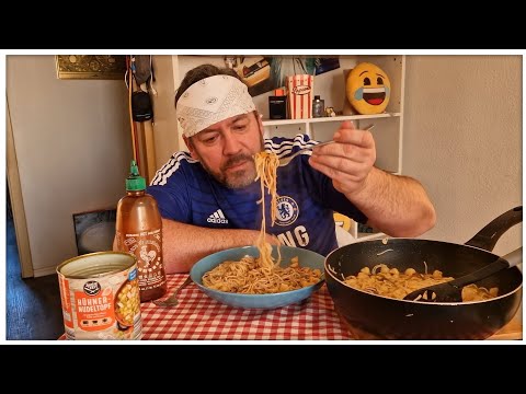 Die beste Hühnersuppe aus der Dose für unter zwei Euro gibt's bei ....❗️❓️