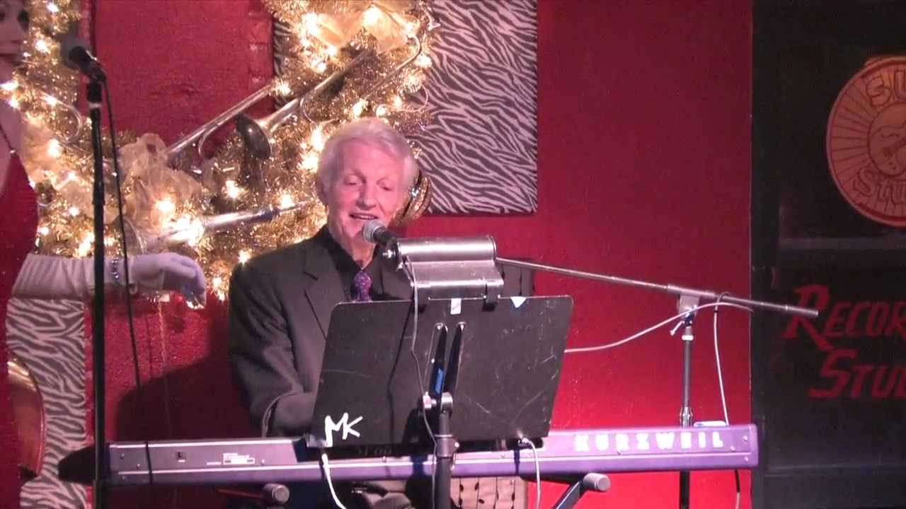Charlie Shaffer "Shopping In The Mall" - YouTube