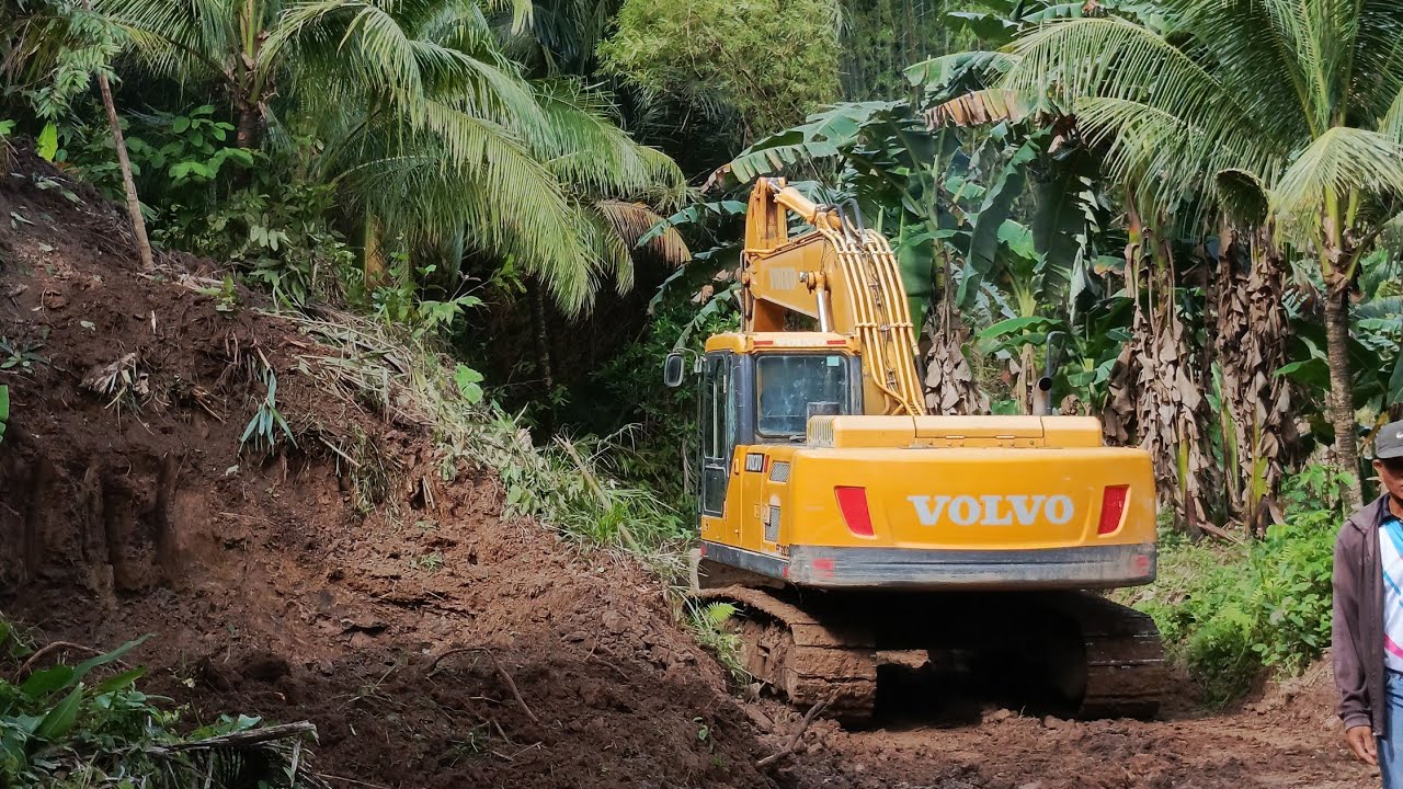 Satisfying heavy backhoe excavator road making - YouTube