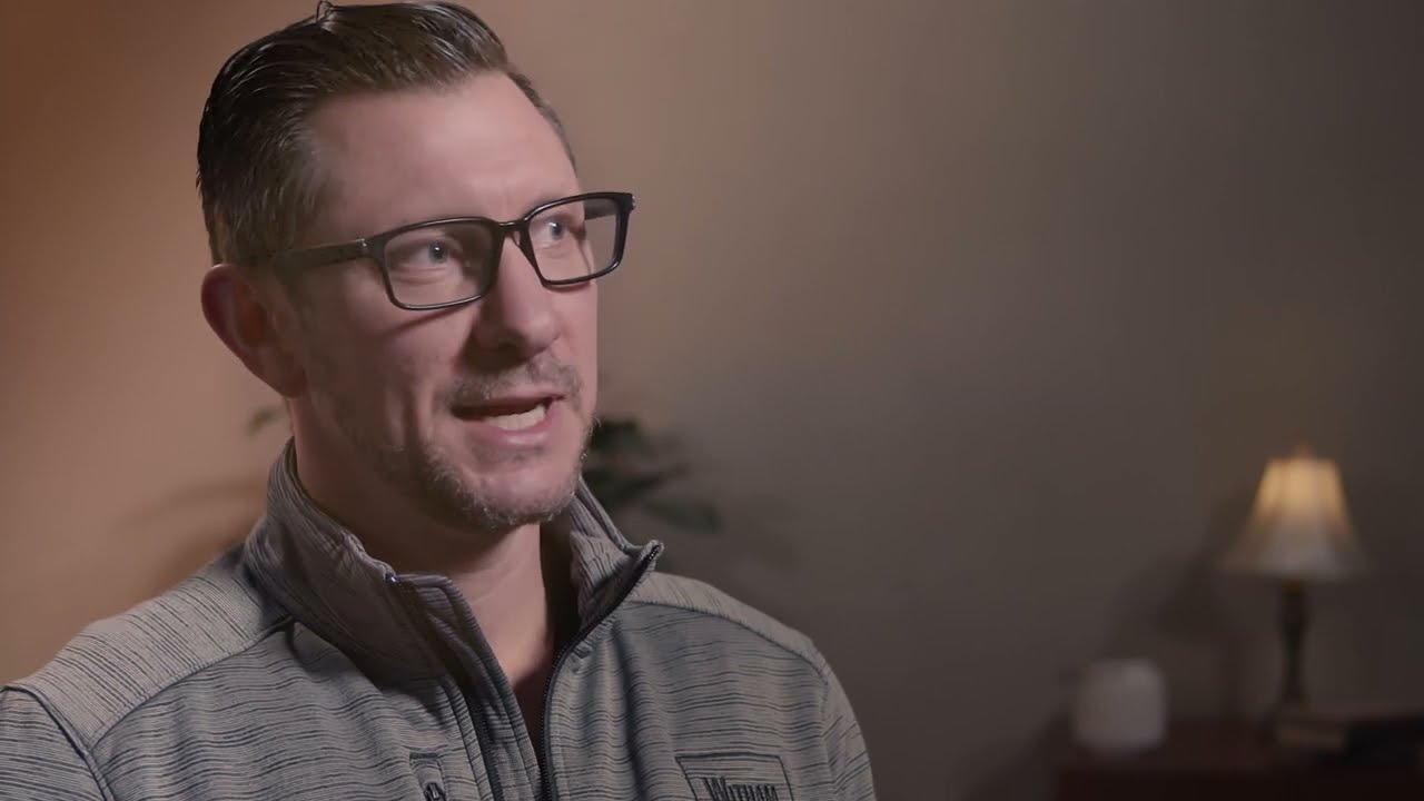 Mitch Carter's Instagram, Twitter & Facebook on IDCrawl