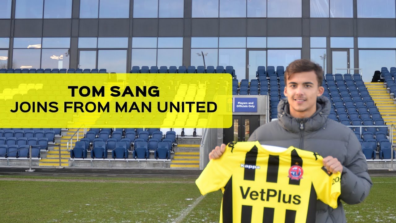 LOAN SIGNING | Tom Sang Joins From Manchester United - YouTube